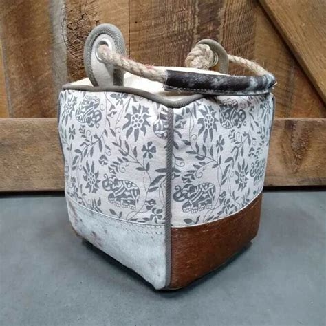 Door Stop Hidecanvas Sq