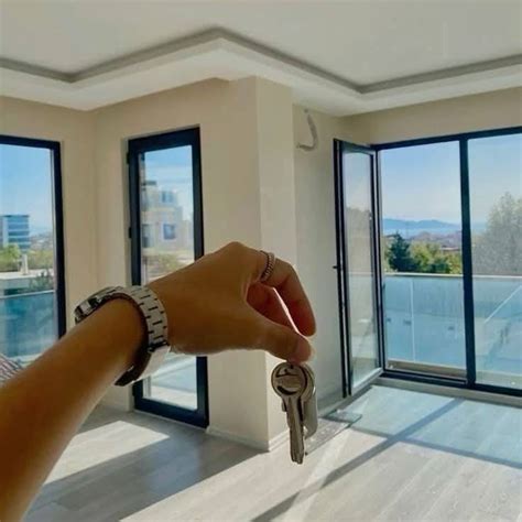 📣Орос 3 р сургуулийн хажууд 2 өрөө орон сууц худалдана ☎️8008 8785 Нийт 52 2м2 хуучнаар