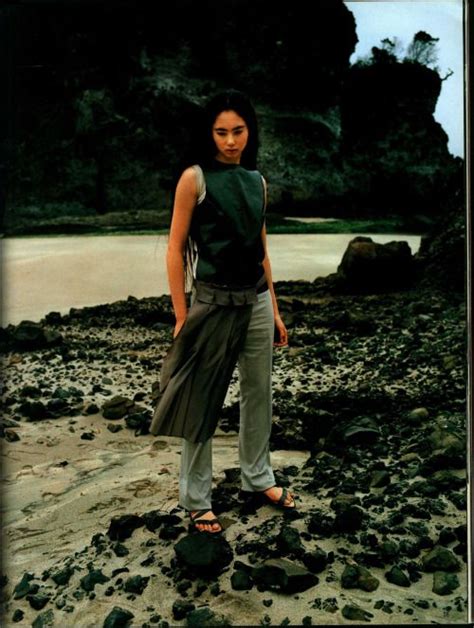 non sequitur twitter high fashion sci fi films