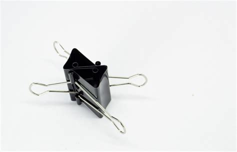 무료 이미지 문방구 사무실 외딴 종범 종이 클립 목적 금속의 노트 바인더 클립 흰색 배경 사진술 컬러 이미지 사무용품 학용품 장비 사업