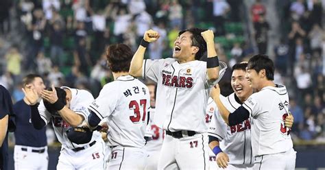 우승 경쟁은 역대급 Yes잼 5강 경쟁은 역대급 No잼