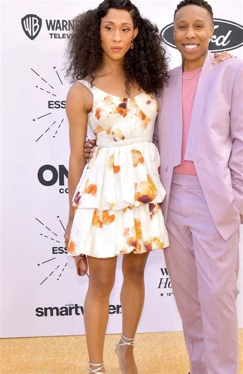 Pin By Tee Shirt Tales On Transgenderactressesactors Dress