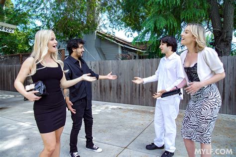 Slimthick Vic Lindsey Lake Mom Swap Babesource Com