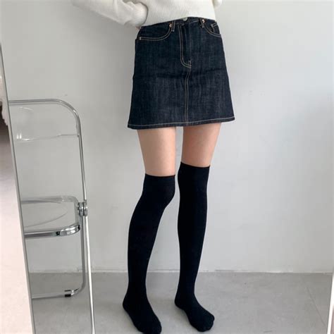 [무배] 오벌 롱 니하이삭스 무지 긴목 양말 니삭스 4color