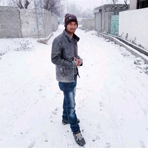 Khadim Hussain Sales Associate Cakes And Bakes Pakistan Linkedin