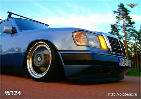 Pin on Wallpaper Mercedes 124