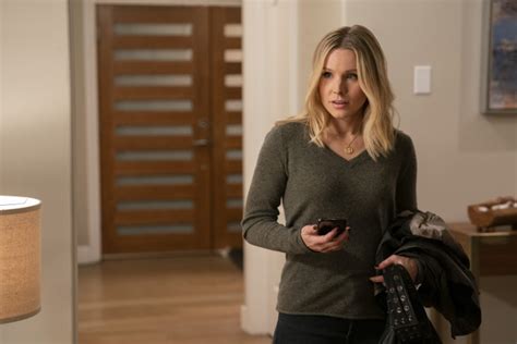 Veronica Mars Season 4 Poster Still Fighting Crime Like A Girl