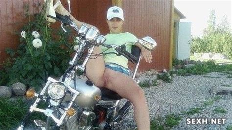 Замужние дамы пытаются удержать супруга Pic