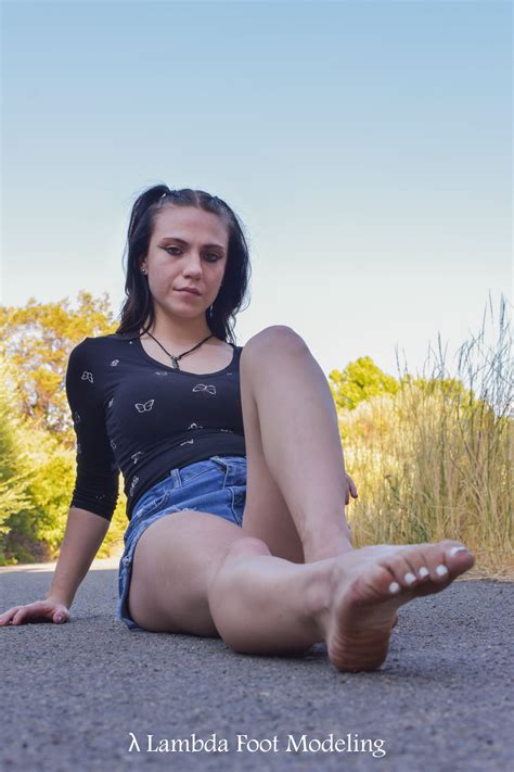 Morgan R Set 2 — λ Lambda Foot Modeling