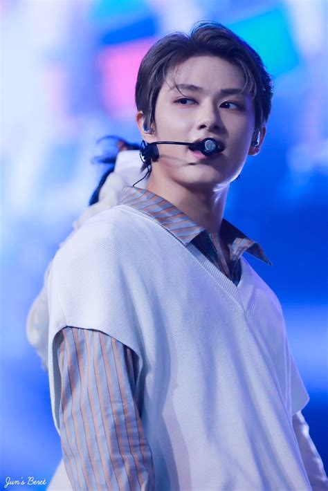 Wen Junhui Seventeen Jun Korean Name Pledis Entertainment South