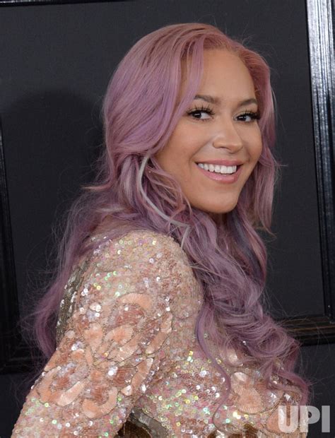 Photo Kaya Jones Arrives For The 59th Annual Grammy Awards In Los