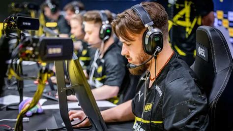 Navi Without S1mple Still Dominates Their First Pro Counter Strike 2