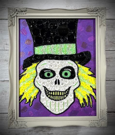 Hatbox Ghost Button Art Etsy
