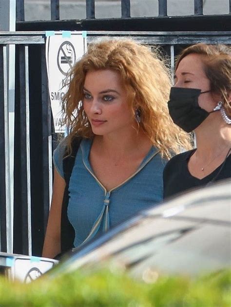 Margot Robbie On Set Babylon Margot Robbie Margot Robbie Hot Robbie