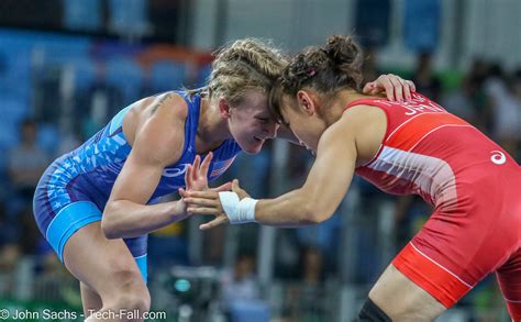 Olympic Wrestling Wallpapers Trailblazing Us Olympic Wrestlers Helen
