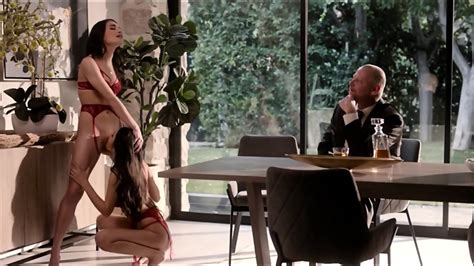 Emily Willis And Gianna Dior Get Fucked Poolside Eporner