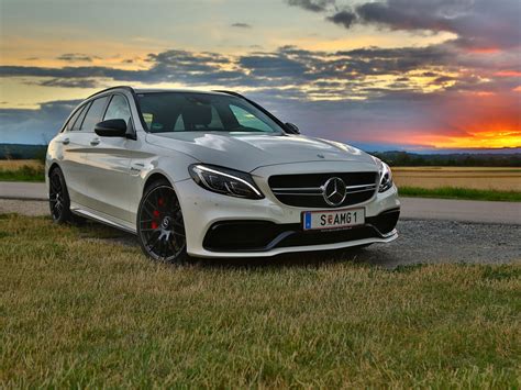 Foto Mercedes-AMG-C-63-S-T-Modell-Testbericht-001.jpg vom Artikel ...