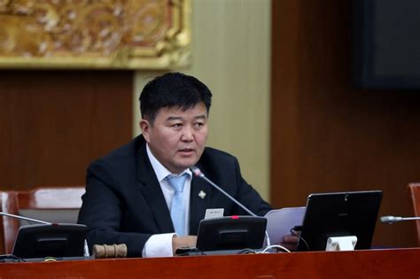 Х Болорчулуун Ургац хураалтад 10 мянган оюутан сурагч оролцоно