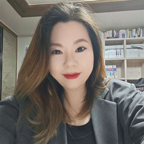 저도 교회다니면서 이런저런 상처 많이 받았어요ㅠ 한때는 교회를 안가는 것으로 시간을 보냈어요 모태신앙도 아니고 큰 의무감조차도 없어서 그런데 지금은 제가 할 수있는만큼