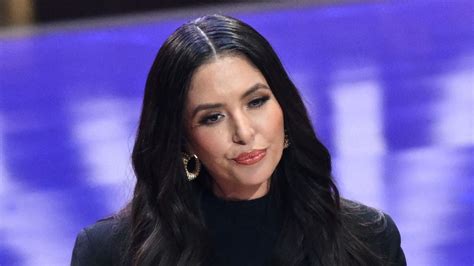 Vanessa Bryant Pregnant Again New Claims Surface About Kobe Bryants Wife Dating A Babe