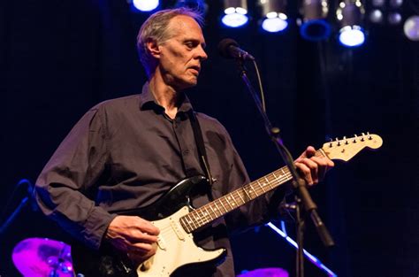 Tom Verlaine Dead Television Frontman Influential Guitarist Dies