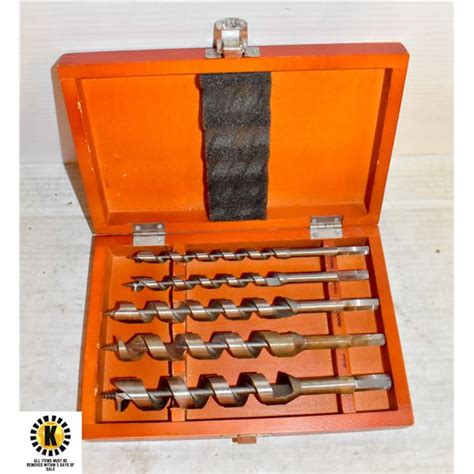 Self Tapping Drill Bit Set In Wood Storage Case