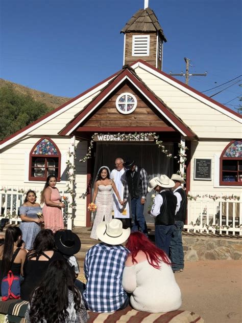 Weddings At The Lazy T Ranch