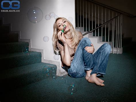 Martina Hill Nude Pictures Photos Playboy Naked Topless Fappening