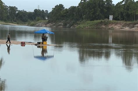 Dad Dies Trying To Rescue Drowning Daughter From River Absolute News