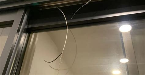 중문이 고장나서 수리 요청드렸는데 친절하시고 빠르게 작업해주셨어요 감사합니다 숨고 숨은고수