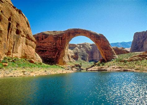 Sail To The Majestic Rainbow Bridge At Lake Powell Touristsecrets