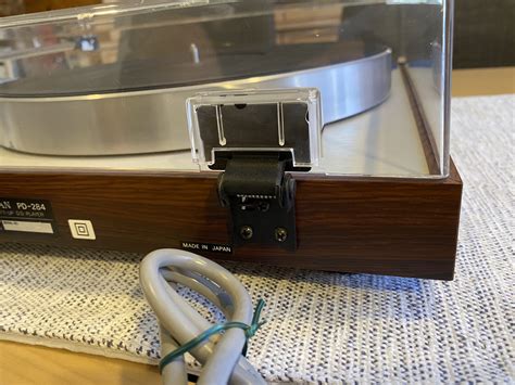 Luxman PD-284 Direct Drive Auto-Lift Turntable |﻿ Stereo, Home Cinema ...
