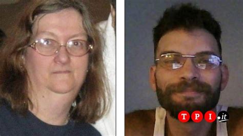 Madre E Figlio Scoperti A Far Sesso Rischiano 20 Anni Di Carcere Per Incesto