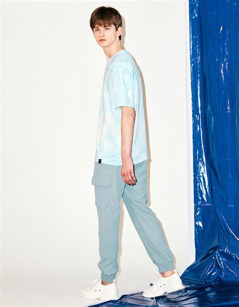 하성운차은우 착용 타이다잉 반팔 티셔츠 뉴스텐다드 M214mts584m 감도 깊은 취향 셀렉트샵 29cm