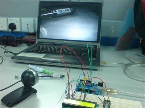 Barcode Reading En Utilisant Roborealm Sortie Sur Arduino LCD