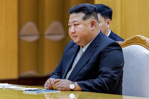 Ким Чен Ын поздравил россиян с Днём Победы отметив хорошие отношения РФ и КНДР