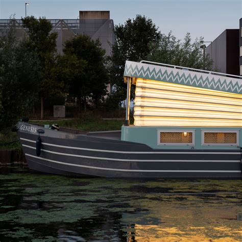 Ten Floating Architecture Projects