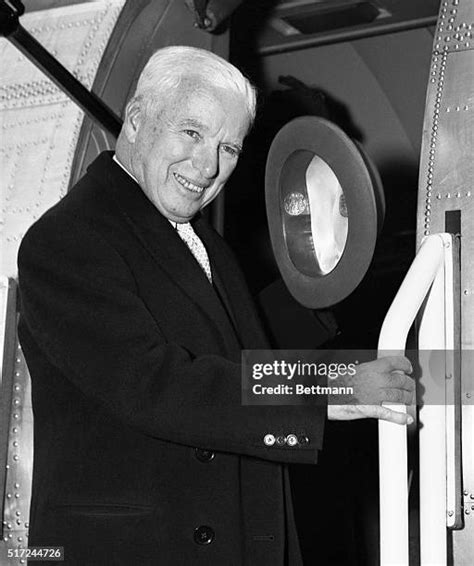 Charlie Chaplin Waves At Photos And Premium High Res Pictures Getty Images