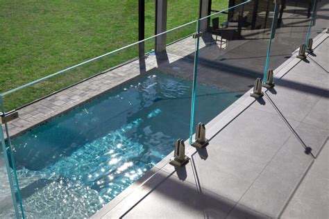 6 Pool Fence Ideas Pool Safety Fences For Your Backyard