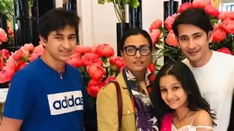 Mahesh Babu Namrata Shirodkar Wish Son Gautam On 16th Birthday With