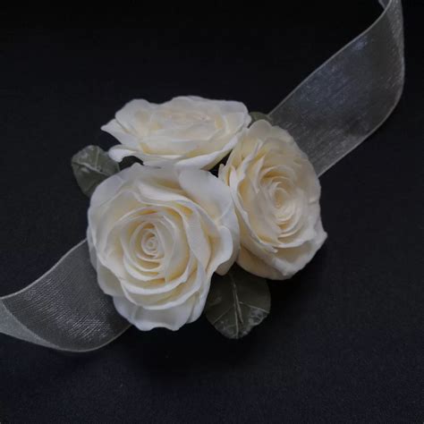 БУТОНЬЄРКИ бутоньєрка нареченому бутоньєрки для свідків Для подруг нареченої Браслет на