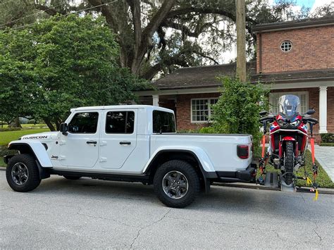 Long Distance With Motorcycle Hitch Carrier Jeep Gladiator Jt News