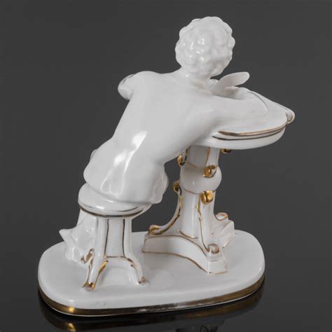 Статуэтка Юный Пушкин фарфор Ленинградский фарфоровый завод ЛФЗ скульптор С Б Велихова