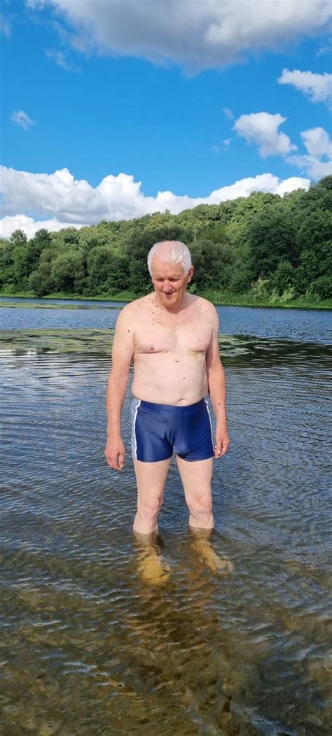Old Man Body Reference Funny Old Men Pictures Old Man Storr Scotland