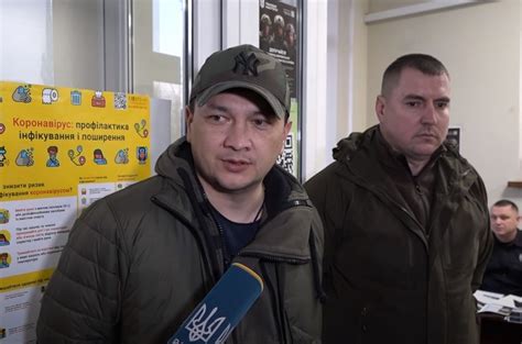 Майбутні герої у Миколаєві розповіли як проходить набір у Гвардію наступу ТРК МАРТ