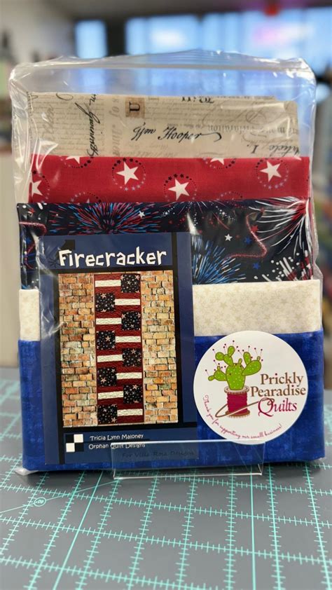 Firecracker Table Runner Kit