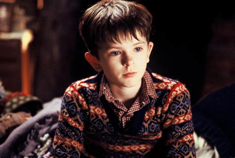 Чарли и шоколадная фабрика фильм 2005