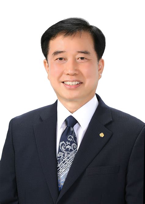 문병기 교육연수원장 스승의 날 대통령 표창