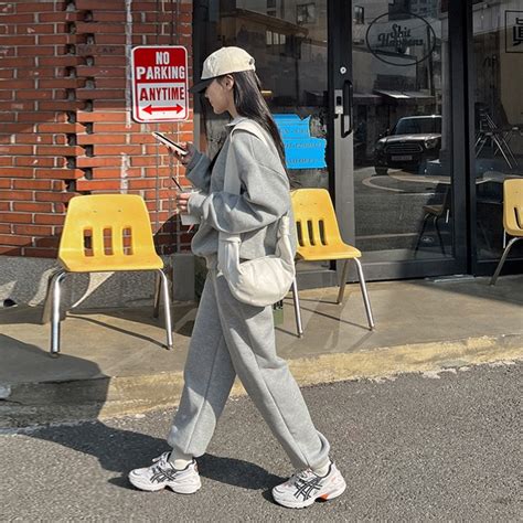 핫핑 Made 베네 특기모 반집업 카라 맨투맨밴딩조거팬츠set44~110 신상 빅사이즈 특기모세트 기모세트 특기모트레이닝 기모트레이닝 특기모투피스 기모투피스