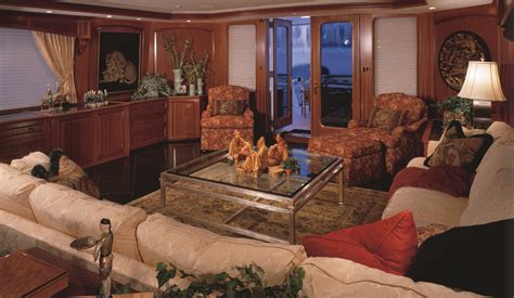 Fae Lon Custom Yacht Burger Boat Company